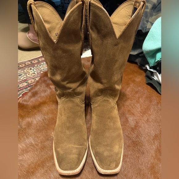 Lucchese | Shoes | Lucchese Chris Stapleton Old Friend Suede Boots ...